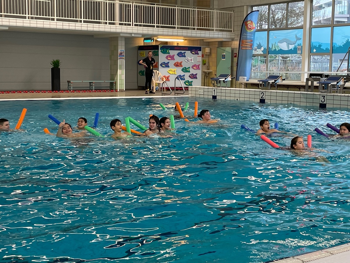 Zwemmen - Don Boscoschool Haarlem